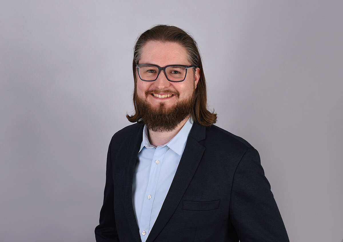 Fabian Mayer verlässt den Arbeitsbereich MWK - Medien- und ...